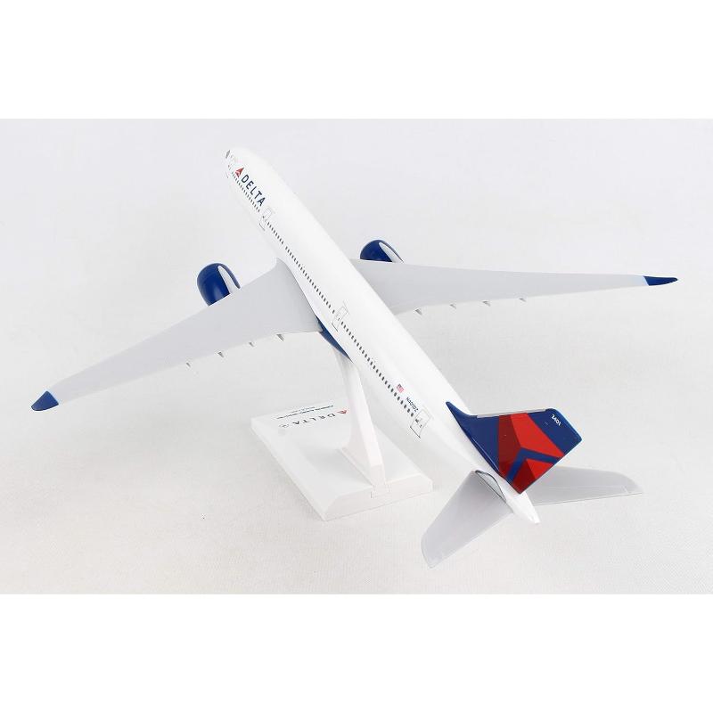Delta Airlines A330-900 Neo, Airbus Model Skymarks 984 | Air Speed Junkie